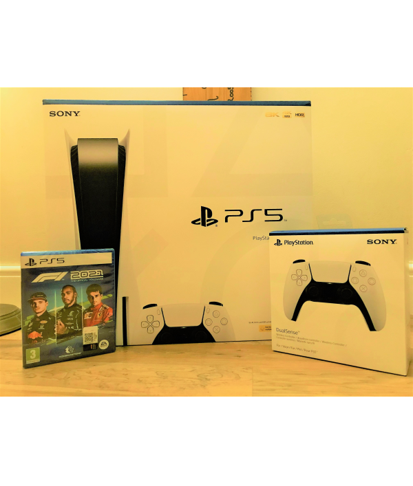 Enter Raffle to Win Playstation 5 Disc Bundle hosted by Matthew Graham