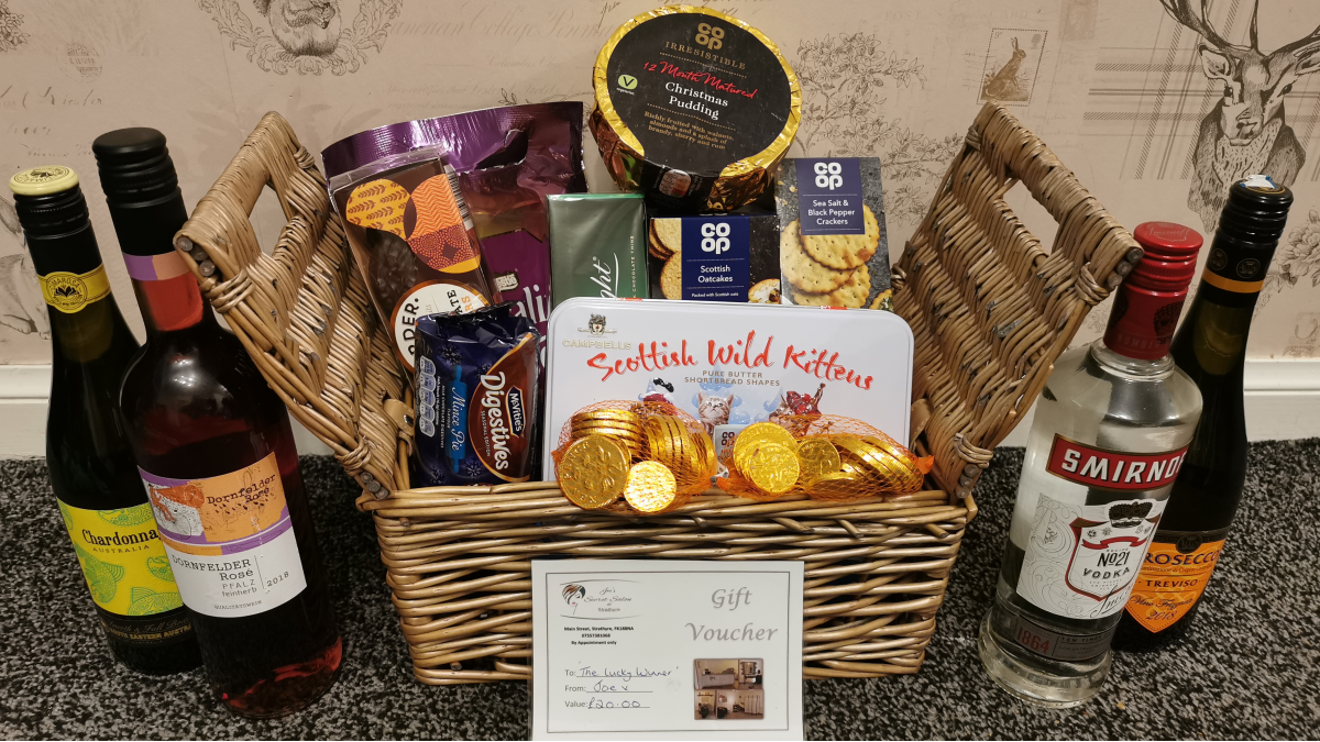 Enter Raffle to Win A Festive Hamper hosted by Helen Clark