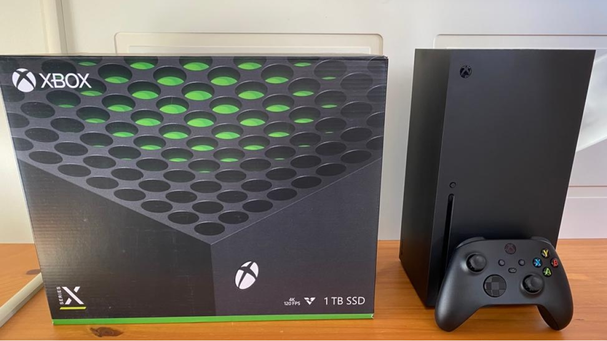 Enter Raffle to Win Win XBOX SERIES X CONSOLE hosted by AJ