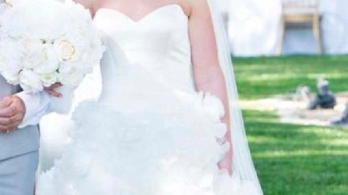 Enter Raffle to Win Designer Wedding Dress hosted by Leonneh