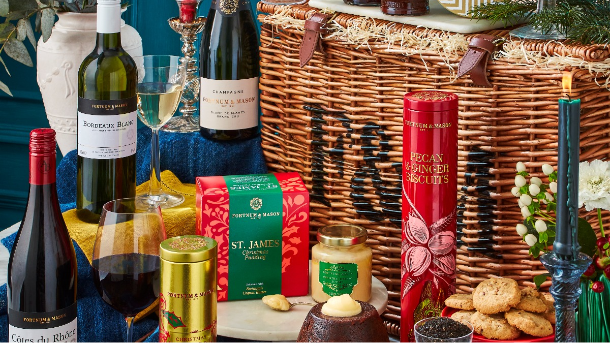 Enter Raffle to Win Christmas Hamper Draw hosted by Dana Petroleum Limited