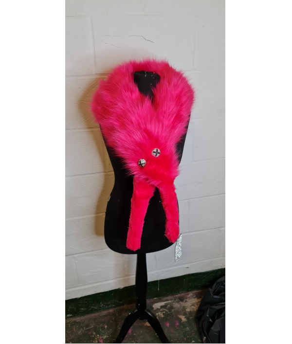 Enter Raffle to Win 1 of 3 FUZZY WORM STOLES hosted by SILVER ROX