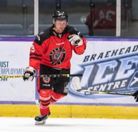 Enter Raffle to Win M.Laing #19 league top hosted by Mark Laing