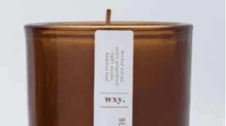 Enter Raffle to Win Candle from HUGGG hosted by tails.com
