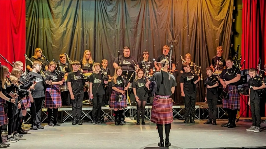 Enter Raffle to Win Isle of Arran Music School hosted by Vik Steel