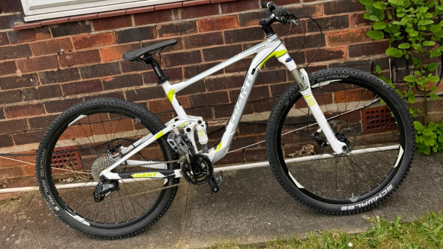 Enter Raffle to Win Giant limited edition mountain bike hosted by Liam ...