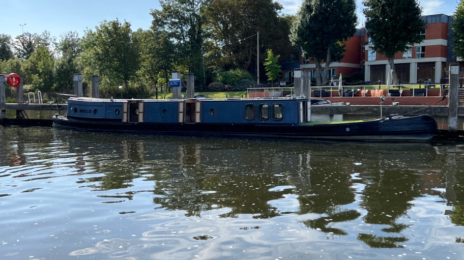 Enter Raffle to Win This Beautiful Riveted Narrowboat for only £5 ...