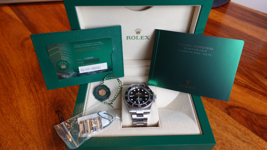 Enter Raffle to Win Rolex Submariner 124060 hosted by Boss Competitions