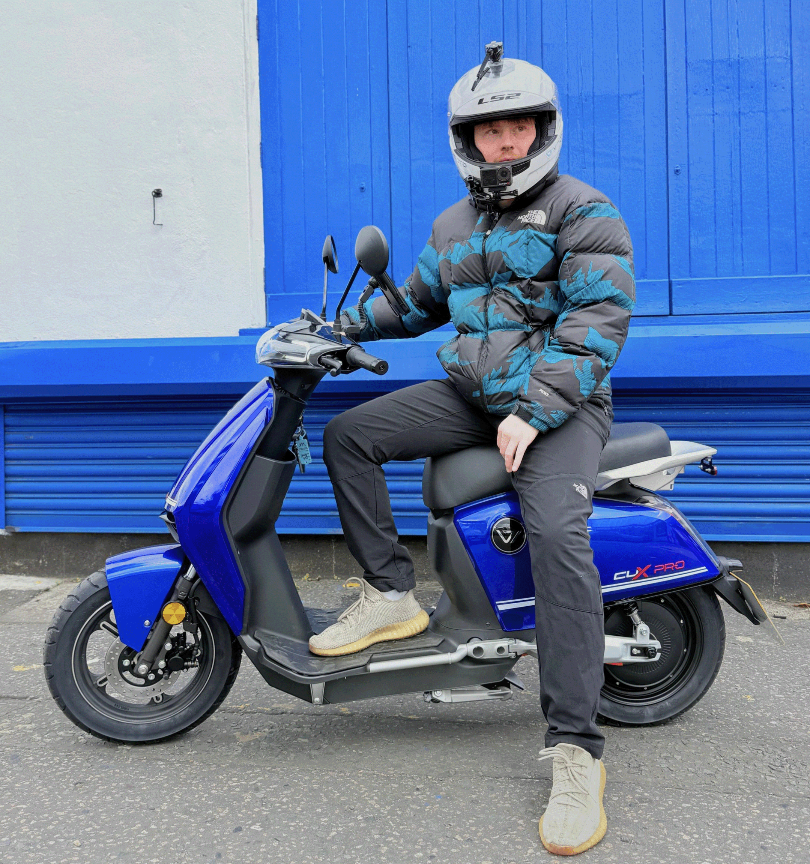 Enter Raffle to Win Vmoto CUX Pro - Electric Moped hosted by London Hustle