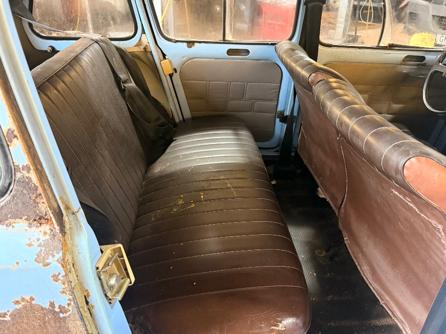Enter Raffle to Win Renault 4TL 1980 Ronnie the Renault hosted by 6d ...