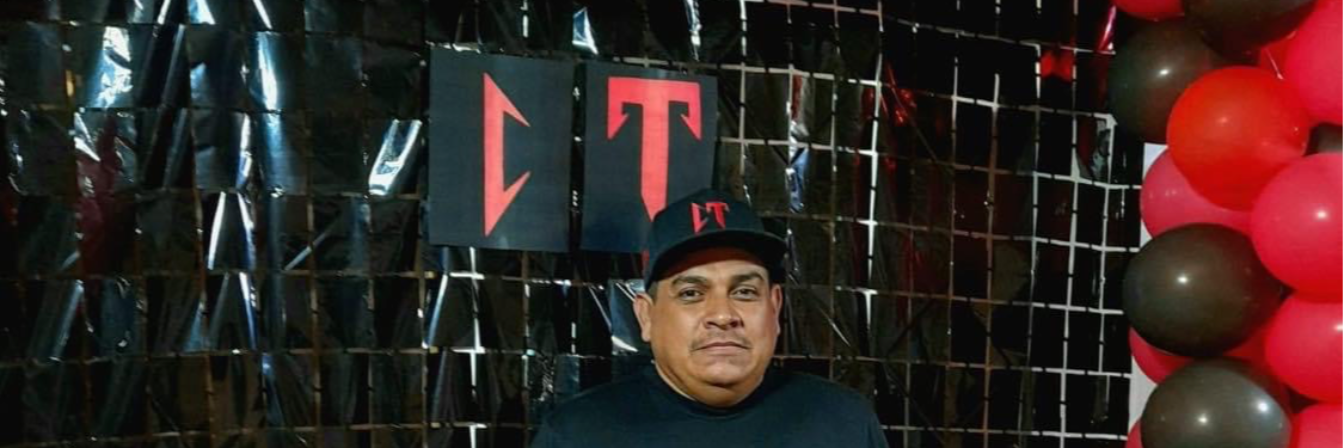 David Meza Jr (@meza25) • Raffall