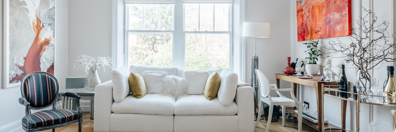 Helia Sun (@londonhome) • Raffall