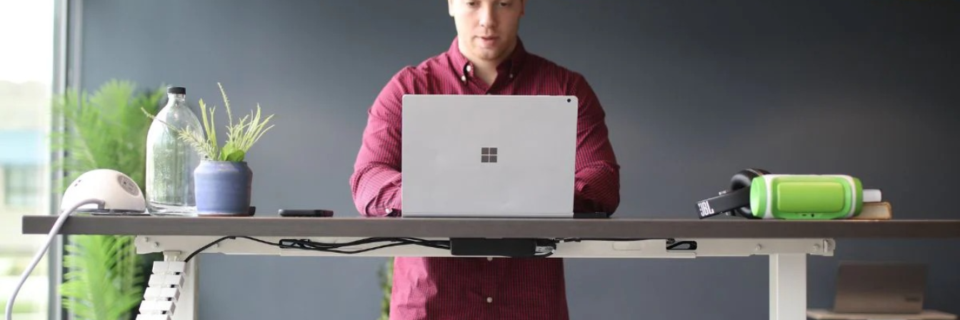 Ergo Desks (@ergodesks) • Raffall